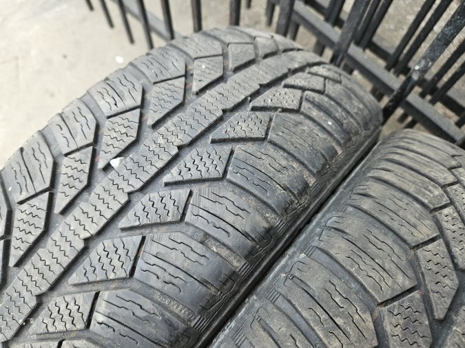 185/60 R15 Semperit