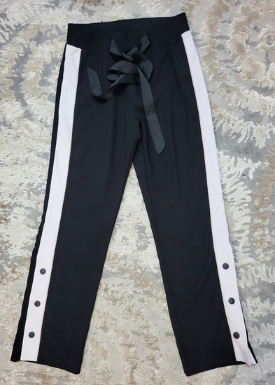 Rinascimento NOVE trenerka/pantalone M