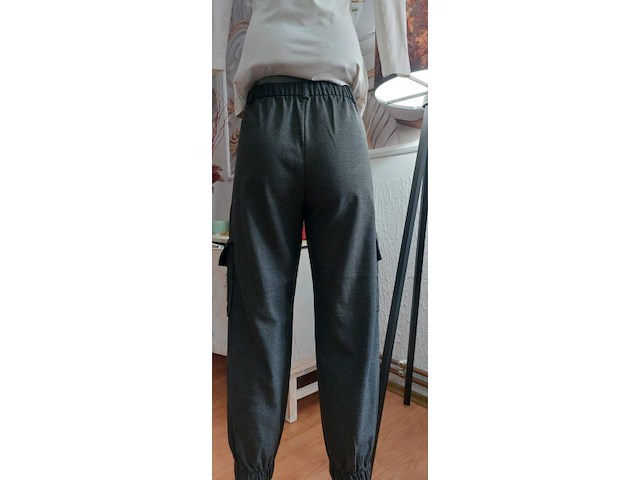 Pantalone -36-DILVIN BASIC-džeparice