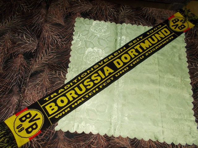 Borussia Dortmund - originalni navijacki sal