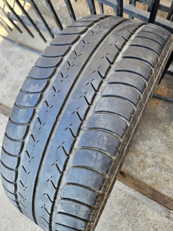 205/55 R16 Goodyear