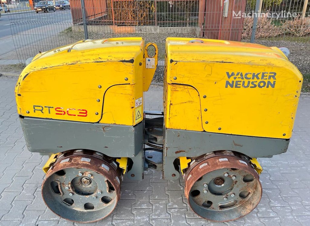 Wacker Neuson RT82 SC3 kompaktor