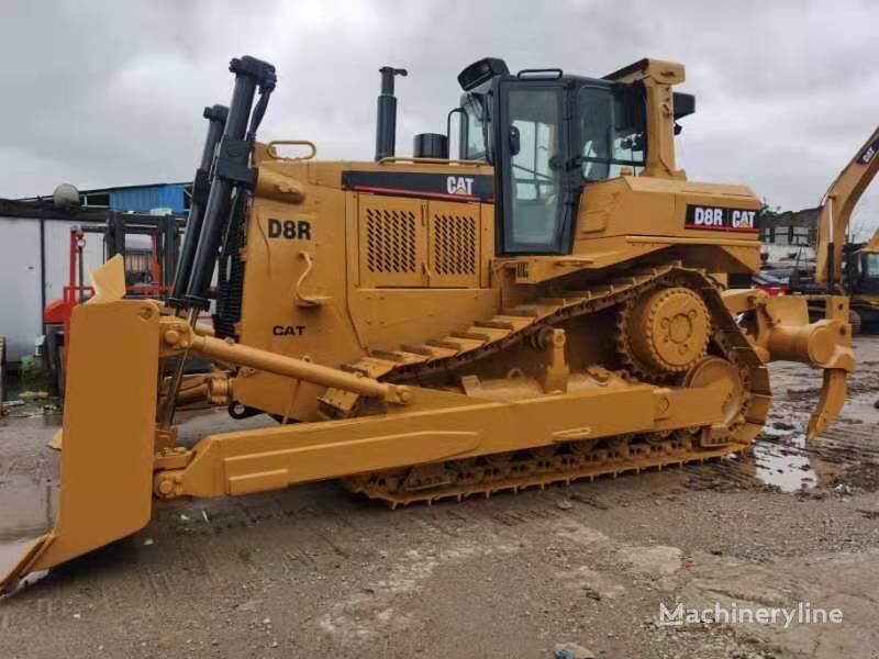 Caterpillar D8R buldožer