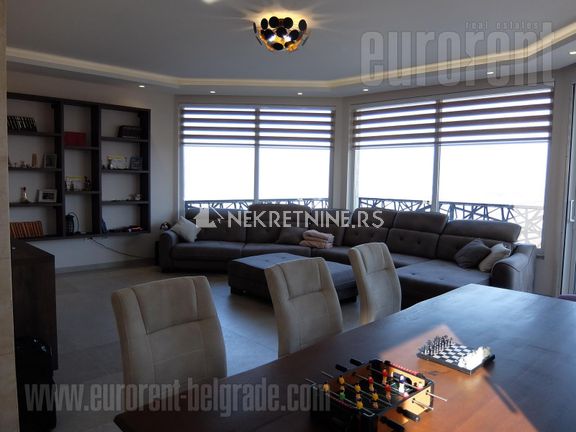 #46907, Izdavanje, Kuća, UMKA, 2500 EUR