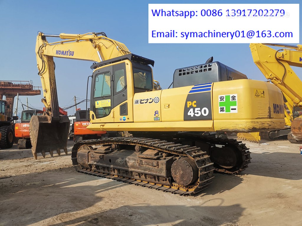 Komatsu PC450-8 bager guseničar