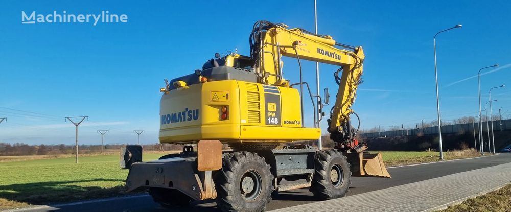 Komatsu PW 148 bager točkaš