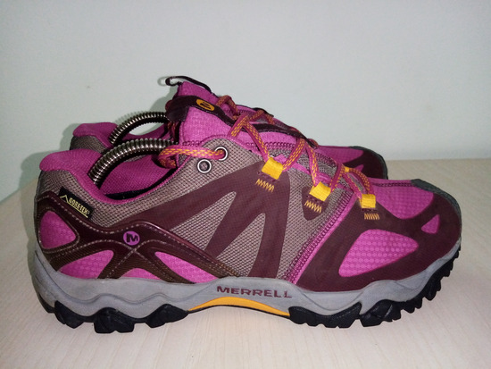 Merrell gore-tex ženske patike br 38/39 za planinu