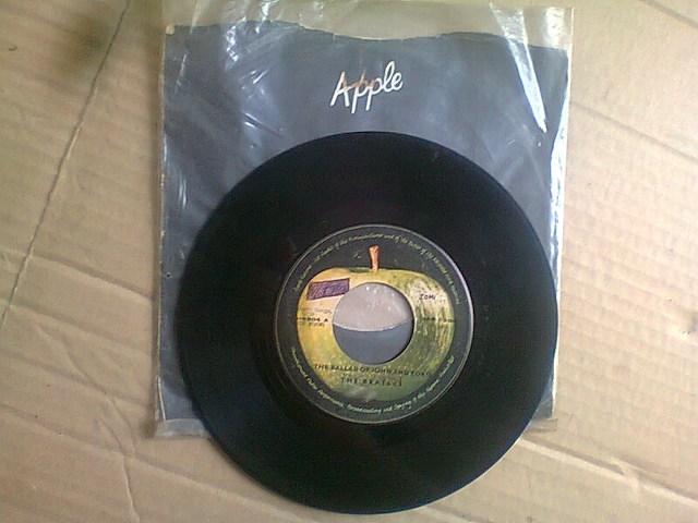 Singl The Beatles - The Balad of John and Yoko