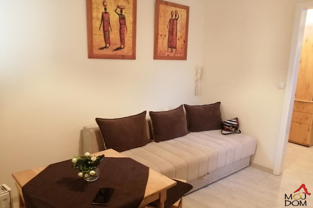 Stan,NOVI SAD,FUTOŠKA,kv: 32, € 84450, ID: 1027828