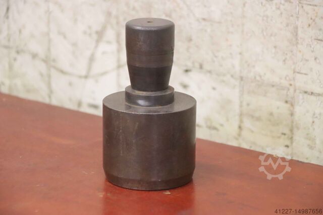 Alatka "Umri"
unbekannt Ø 76 mm