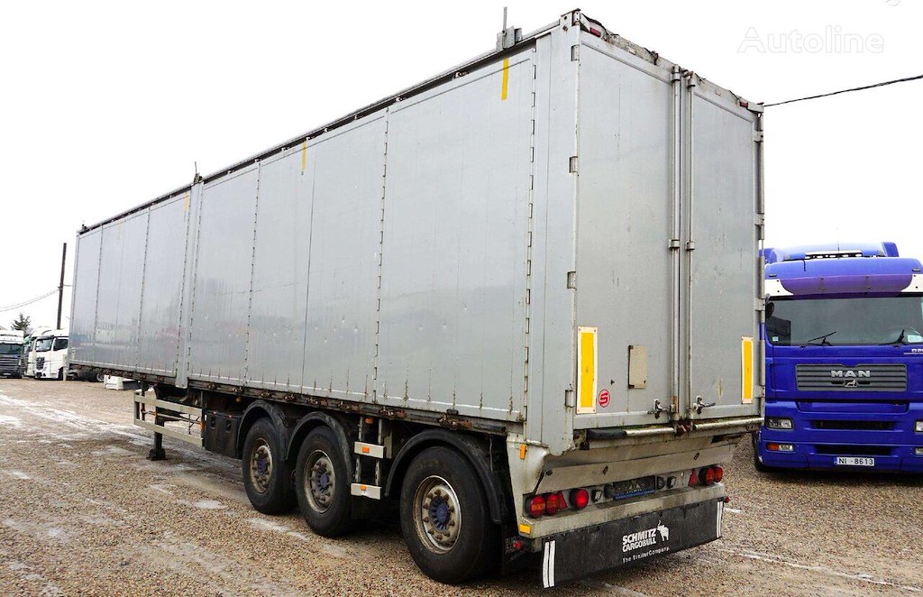 Knapen Trailers K502 poluprikolica sa pokretnim podom