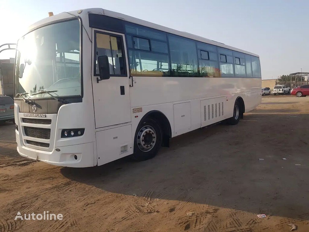 Ashok Leyland prigradski autobus