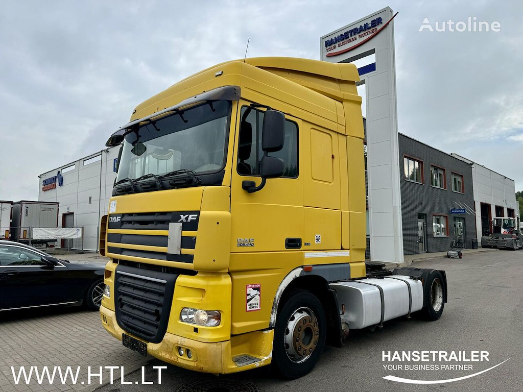 DAF XF105.410 Mega Low Deck tegljač