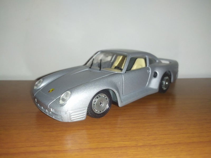 Burago Porsche 959 1/24