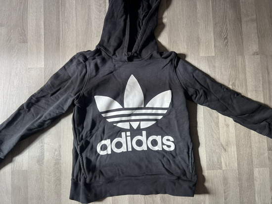 Adidas duks