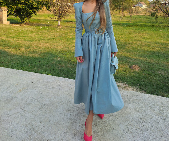 Mona haljina
