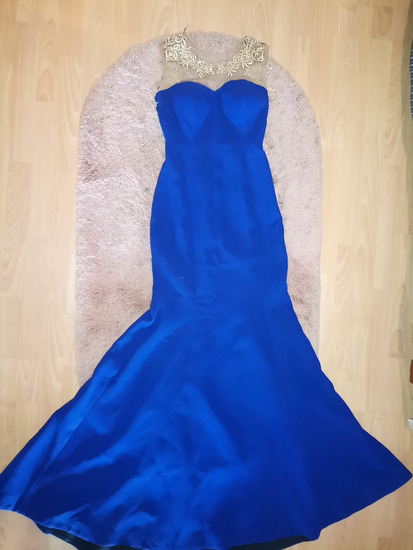 Kraljevski plava haljina