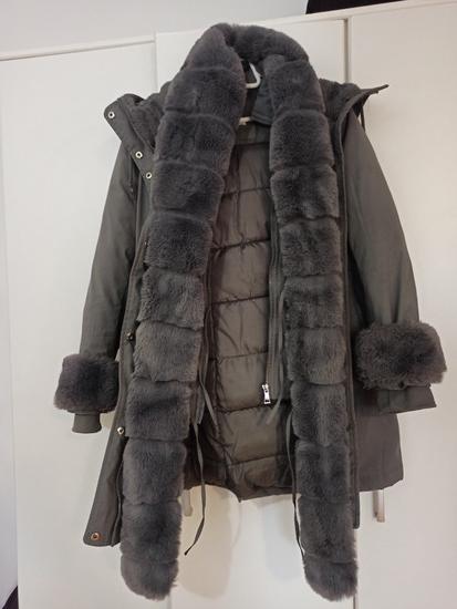 Odlicna topla zimska jakna
