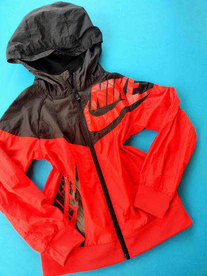 Nike suskava duks jaknica 7-8