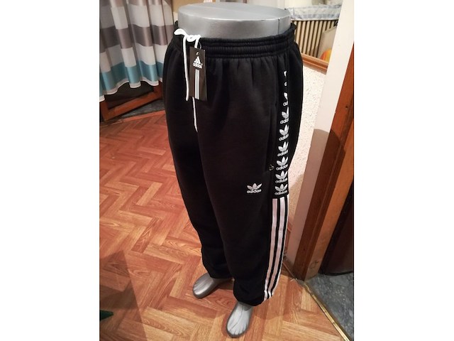 Nova muska trenerka donji deo Adidas Crna 2XL Debela