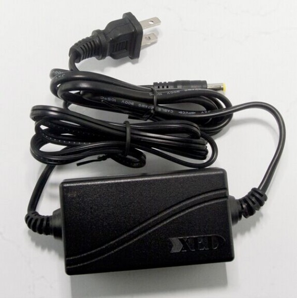 Adapter 12V/2A XED-2011SC6