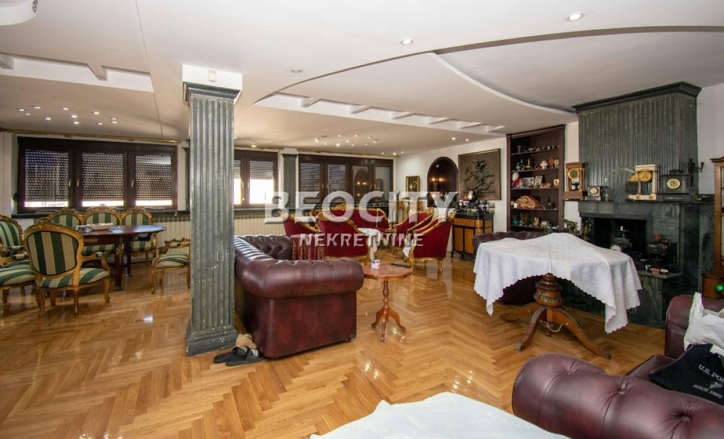 Stari grad, Centar, Obilićev venac , 2. 0, 300m2, 1040000EUR