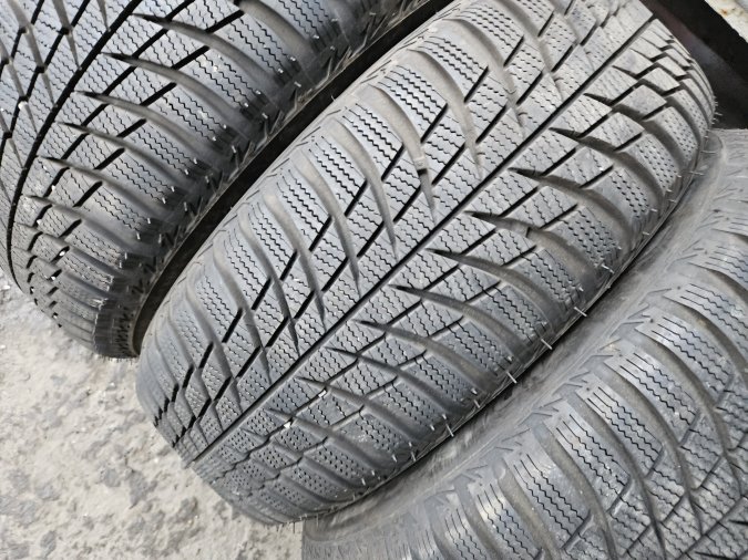 205/65 R15 Bridgestone