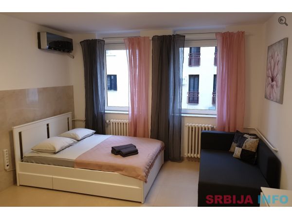 Studio Apartman Kod Rusa 2 Novi Sad Podbara