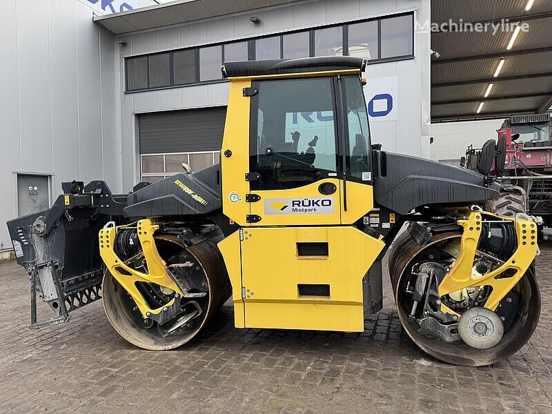 BOMAG BW 174 AP-4v valjak za asfalt