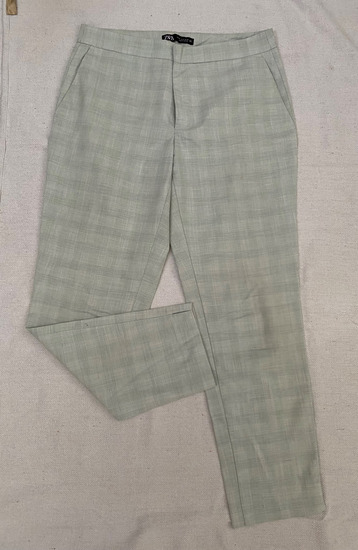 Zara zelene pantalone