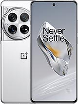 OnePlus 12 mobilni telefon