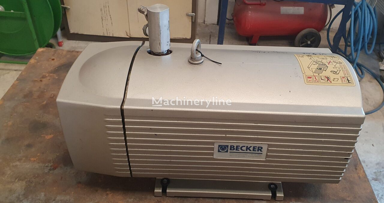 Becker VT 4.40 industrijska pumpa