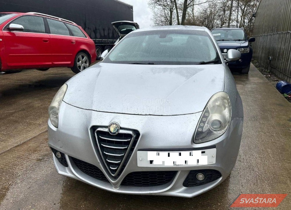 Alfa Romeo Giulietta delovi kod boje VR 620/B