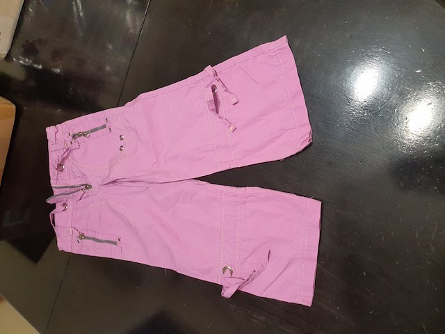 roze pantalone
