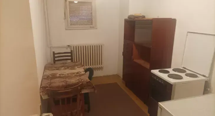 Izdavanje, jednosoban stan, 50m2, Julino Brdo, Beograd