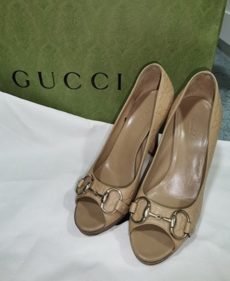 GUCCI NAPPA CHARLOTTE PORRIDGE