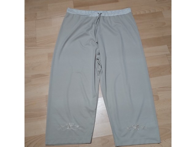 Pantalone kratke-995