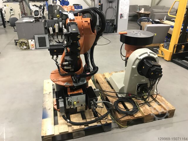 Industrijski robot
KUKA KR16 DKP400v1