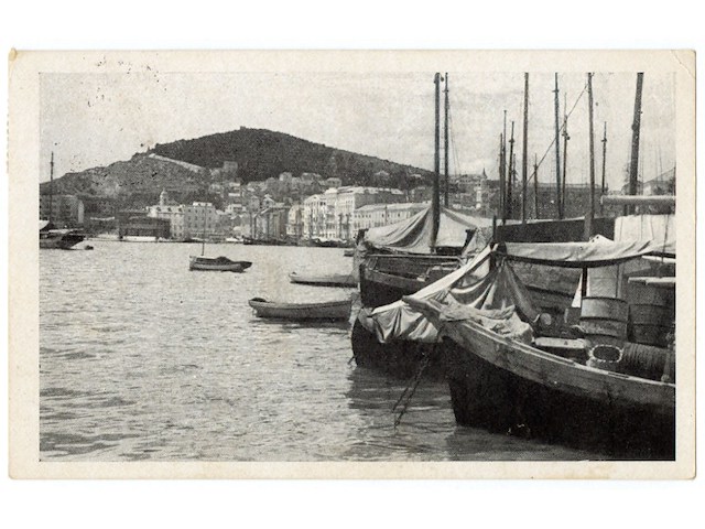 Split - Luka - Pogled na Brodove u zimovniku - DFJ 1945