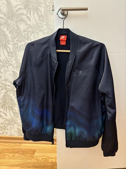 Nike bomber jakna