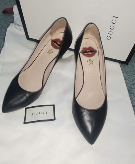 Gucci Molina Lip Pumps Nove