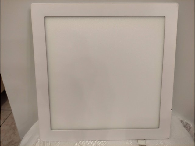 LED panel svetlo 30cm x 30cm 24W