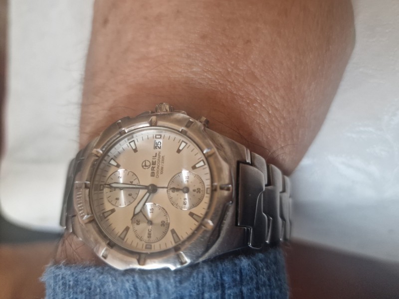 BREIL- chronograph, wr 10 atm