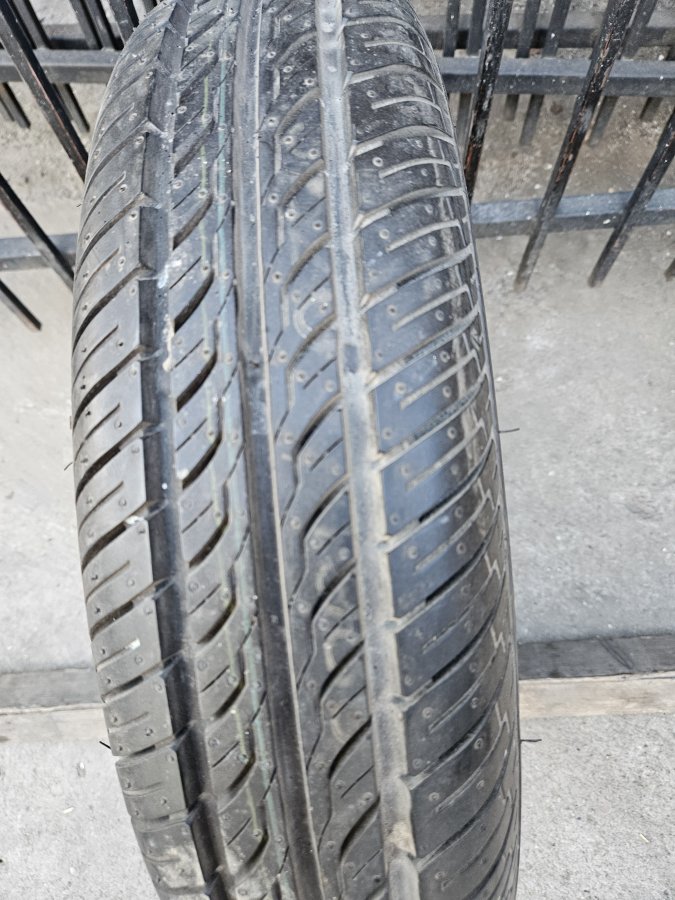 165/80 R15 Kumho Tire