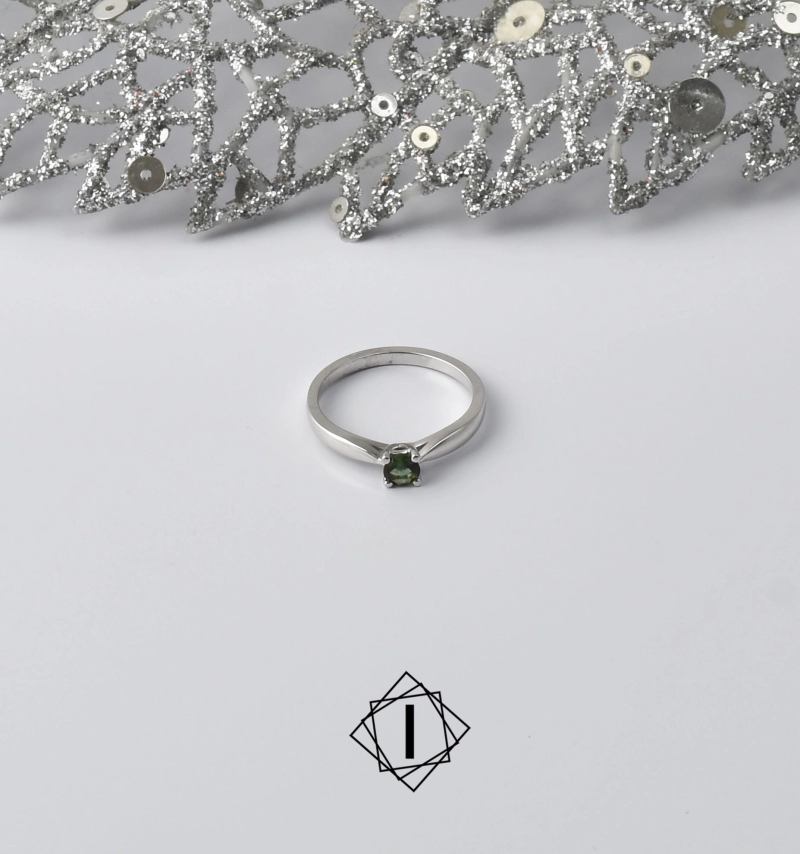Verenički prsten sa zelenim turmalinom