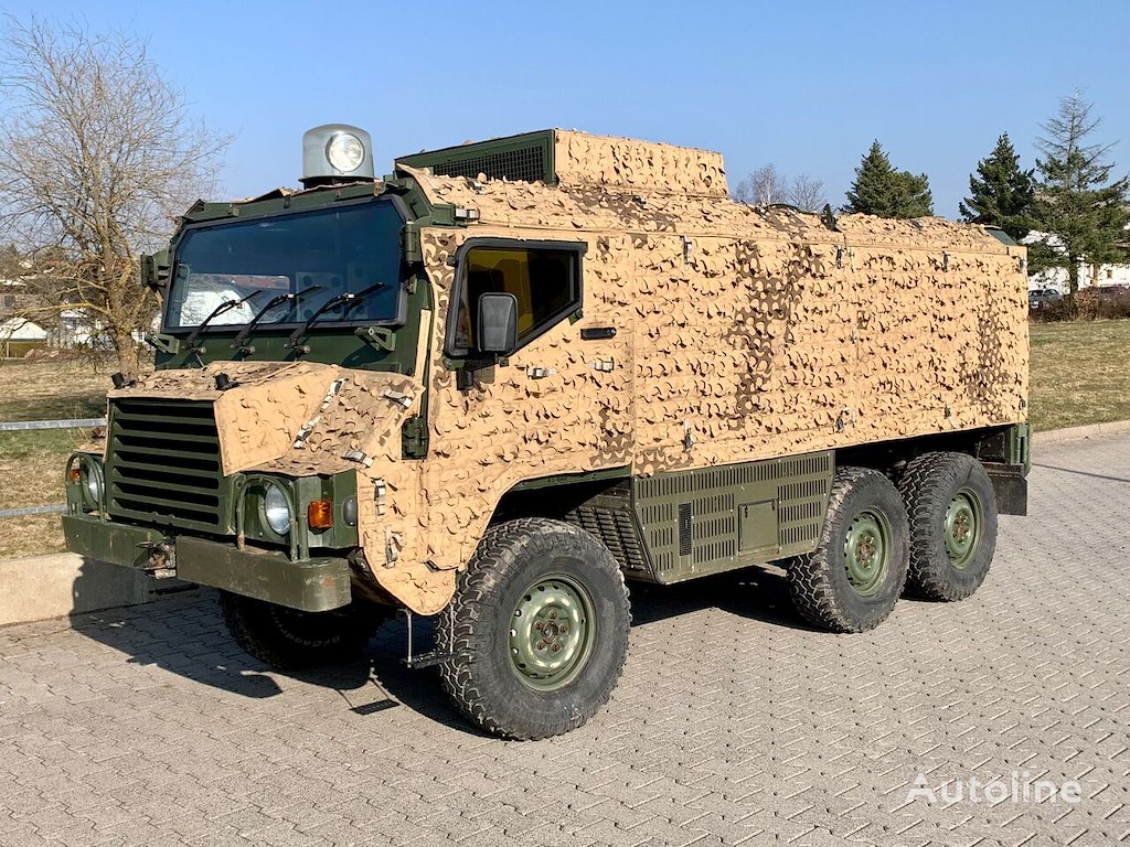 Steyr Pinzgauer Vector 718 6x6 * APC * Armoured / bronovaniy vojni kamion
