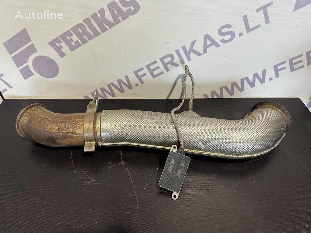 Exhaust pipe with NOX sensor izduvna cev za MAN TGX tegljača