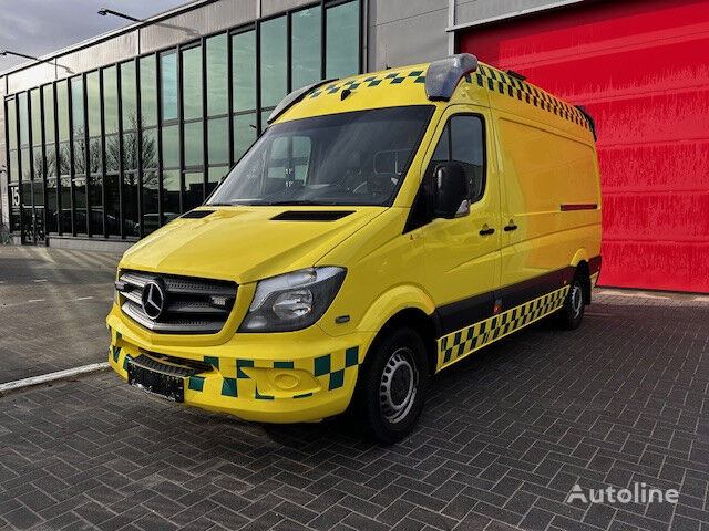 Mercedes-Benz 316 CDI Ambulance L2H2 vozilo hitne pomoći