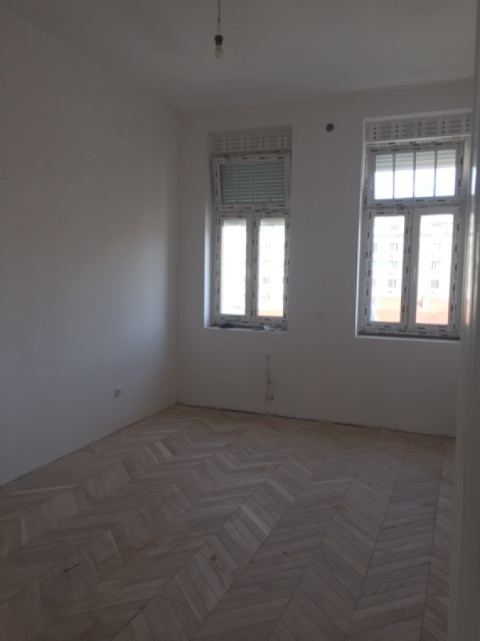 STARI GRAD TERAZIJE 115m2 , T , 345000e