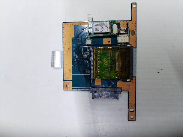 Acer Aspire 4810T MS2271 x konektor